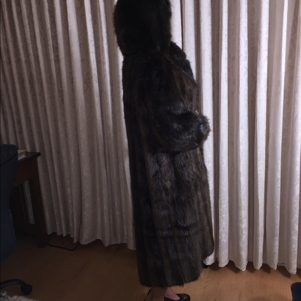 Beaver Fur Coat - Gem